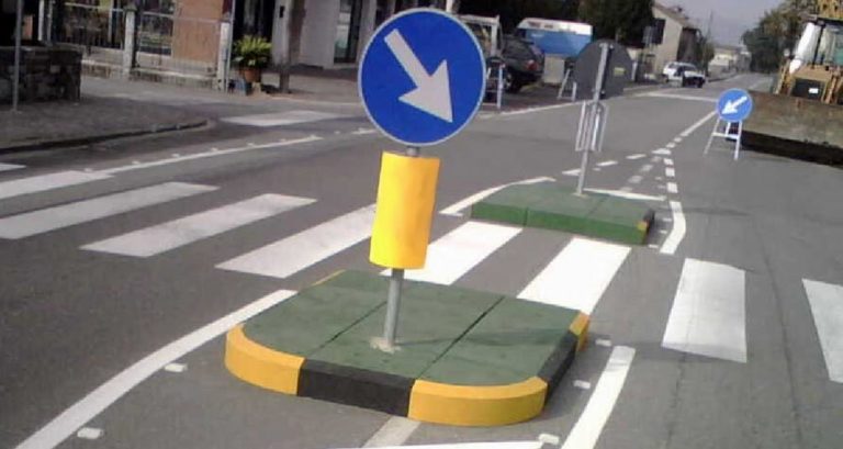 ISOLE DI TRAFFICO E SALVAGENTE - Montiplast